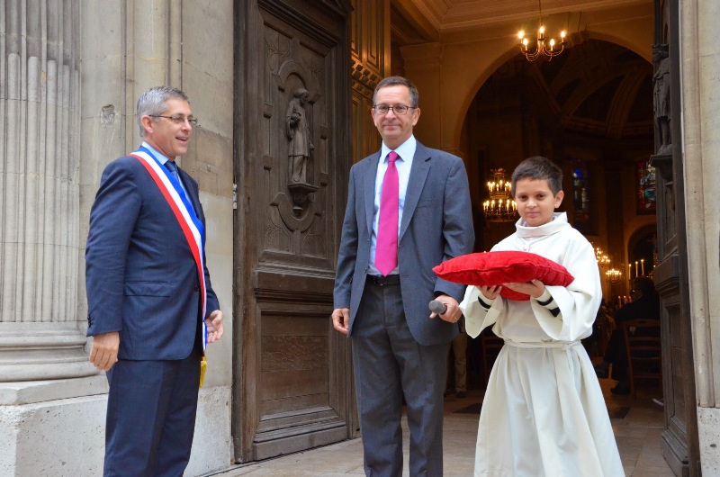 Installation pere Jose-2 - Pôle Missionnaire Catholique de Fontainebleau