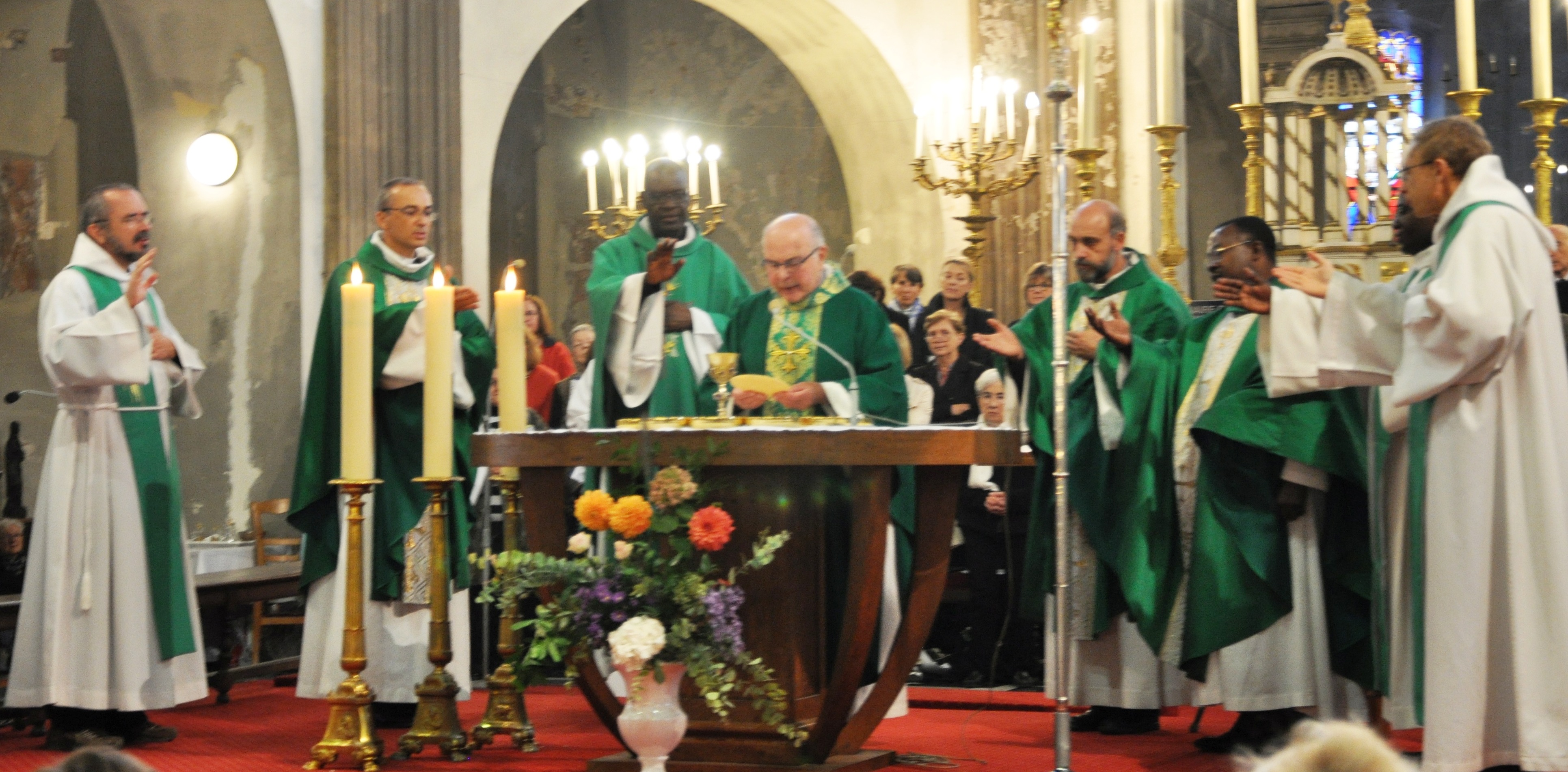 Offrir une messe - Pôle Missionnaire Catholique de Fontainebleau