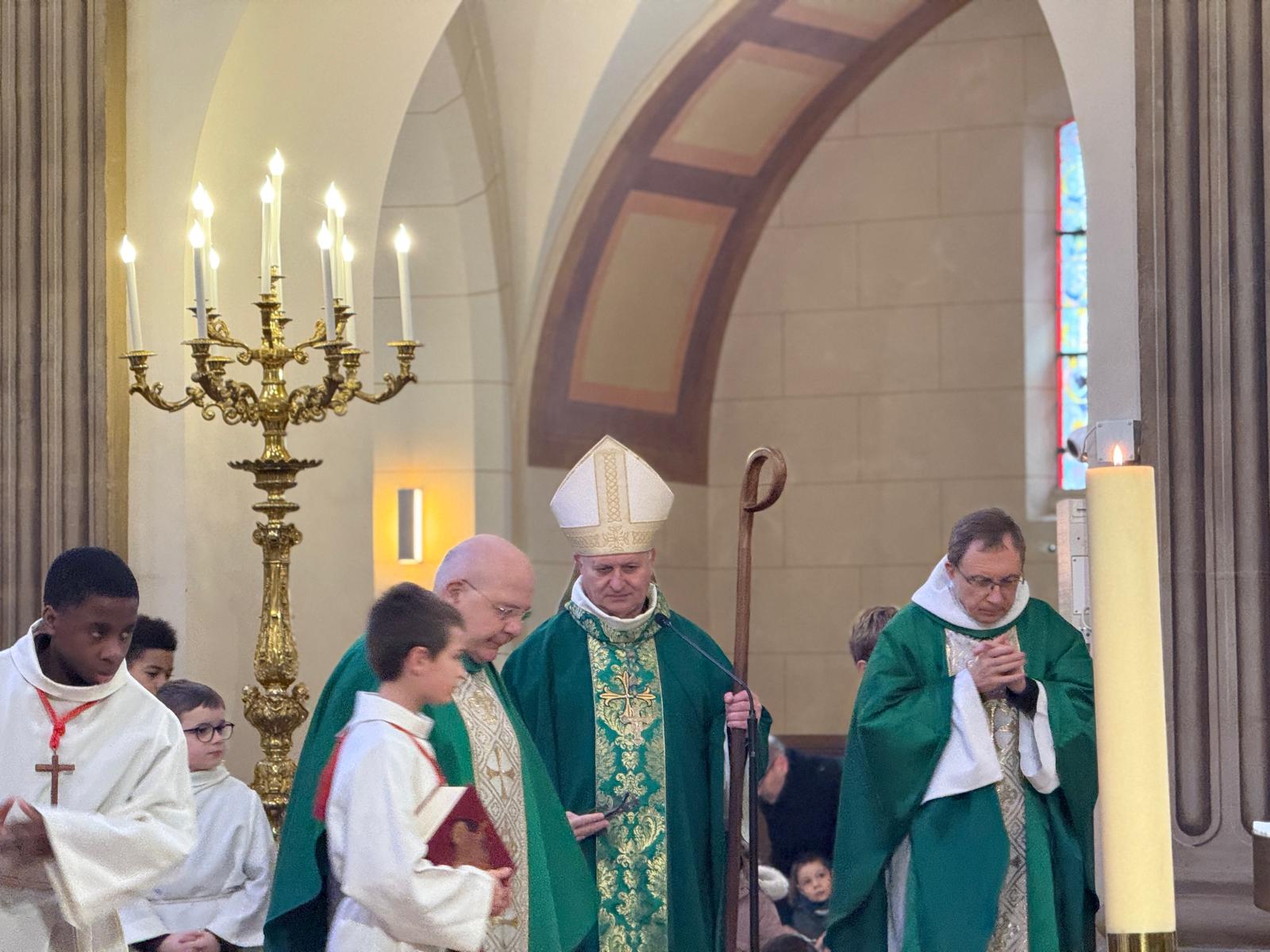 Une belle surprise dimanche à Saint Louis - Pôle Missionnaire Catholique de Fontainebleau